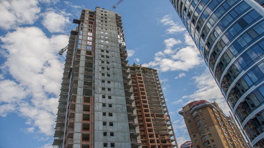 The progress of the construction of the Maxima Residence residential ...